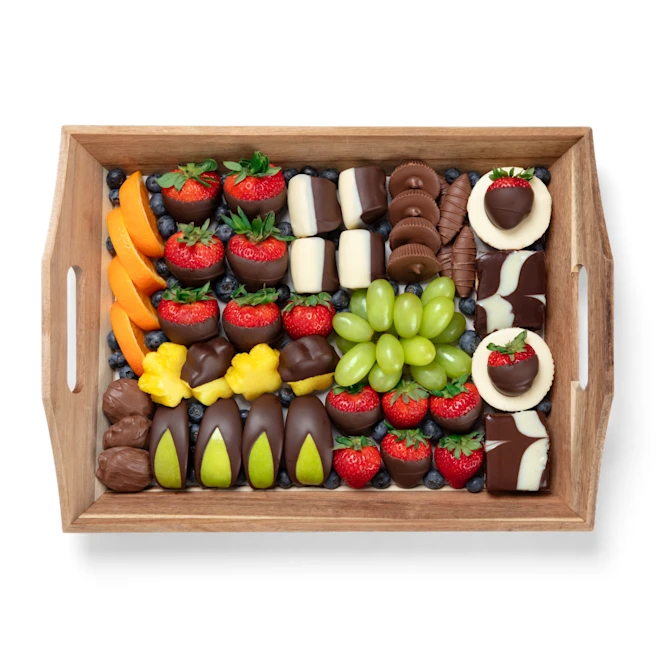 creative fruit arrangements